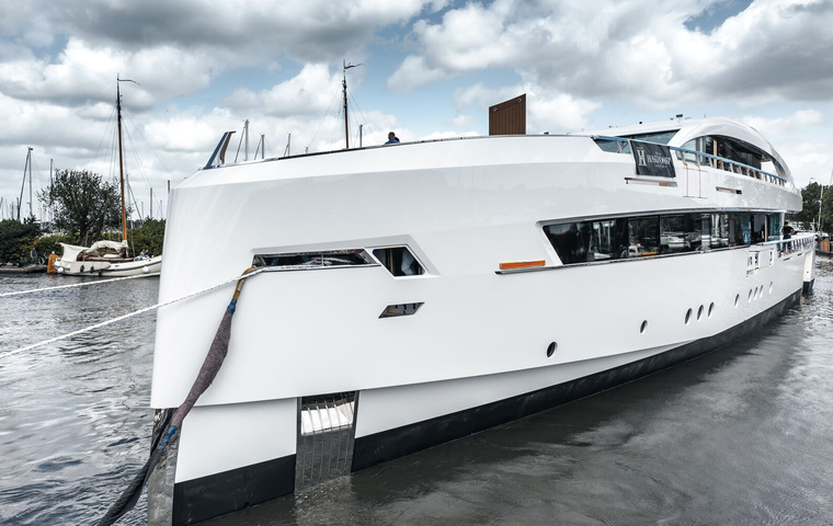 Eidsgaard Design, Great Britain: superyacht design, interiors ...