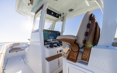 Freeman 42LR: Prices, Specs, Reviews and Sales Information - itBoat