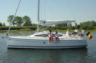 RM 890+: Prices, Specs, Reviews and Sales Information - itBoat