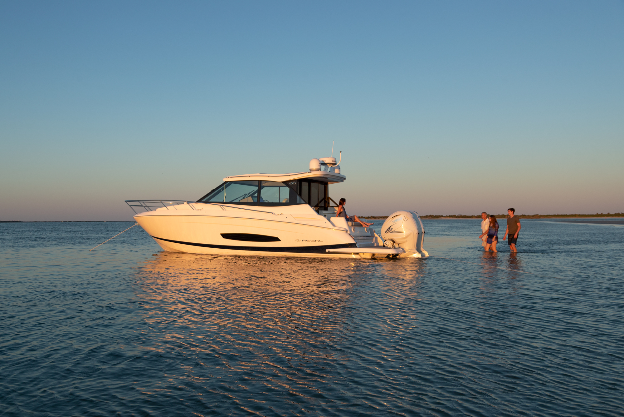 Regal 36 XO: Prices, Specs, Reviews and Sales Information - itBoat