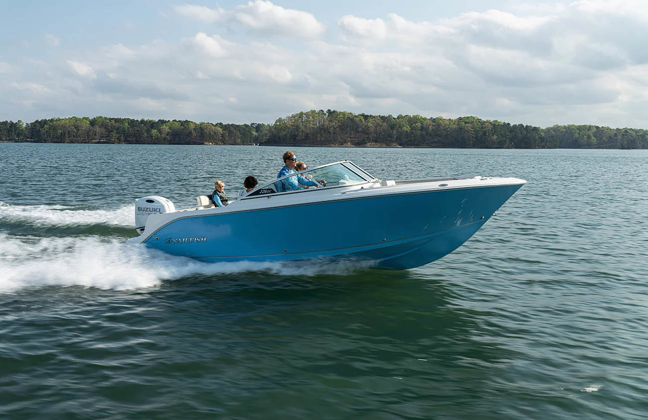 Sailfish 226 DC: Prices, Specs, Reviews and Sales Information - itBoat