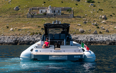 Insetta I45C: Prices, Specs, Reviews and Sales Information - itBoat