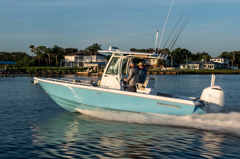 Everglades 253CC: Prices, Specs, Reviews and Sales Information - itBoat