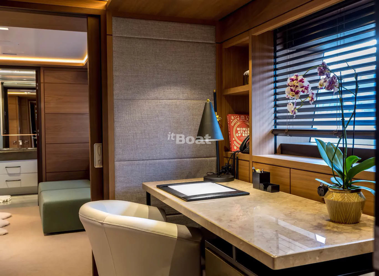 Gentech Navis One Superyacht: Features, Photos & Specifications - itBoat