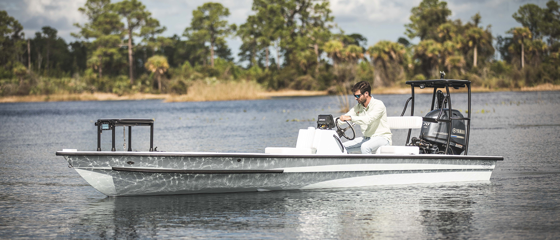 Hell's Bay Guide: Prices, Specs, Reviews and Sales Information - itBoat