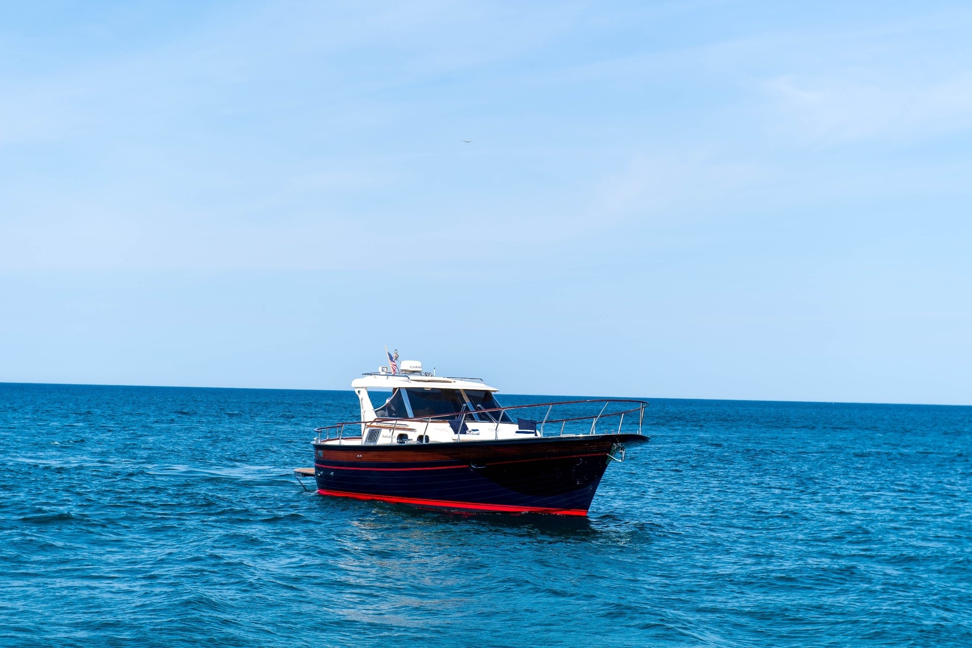 Fratelli Aprea Sorrento 32 Hard Top: Prices, Specs, Reviews and Sales ...