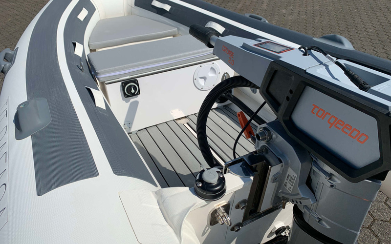 Tracker Topper 1036: Prices, Specs, Reviews and Sales Information - itBoat