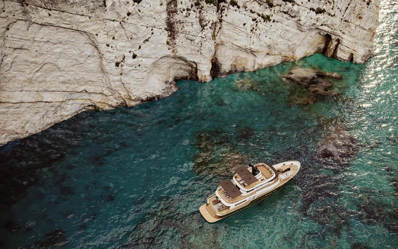 Selene 98 Ocean Explorer: Prices, Specs, Reviews and Sales Information ...