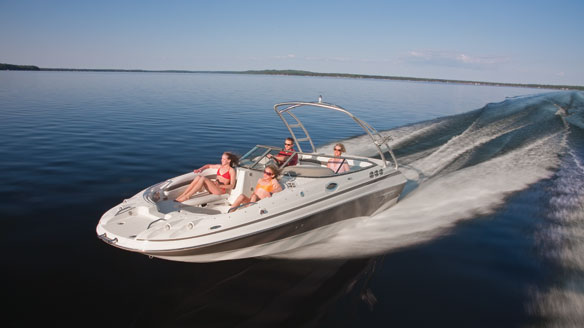 Larson 254 Escape: Prices, Specs, Reviews and Sales Information - itBoat