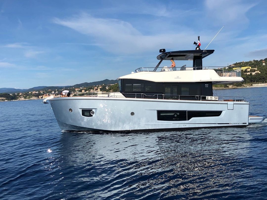 Cranchi T55 Trawler: Prices, Specs, Reviews and Sales Information - itBoat