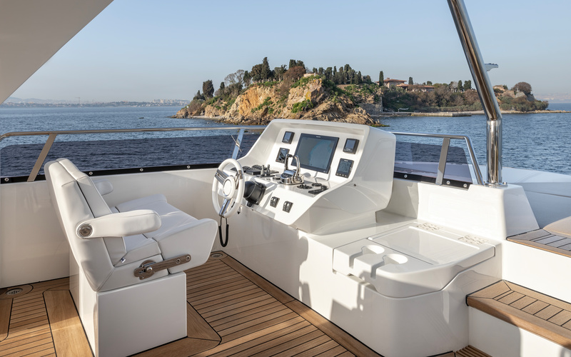 Bering 72: Prices, Specs, Reviews and Sales Information - itBoat