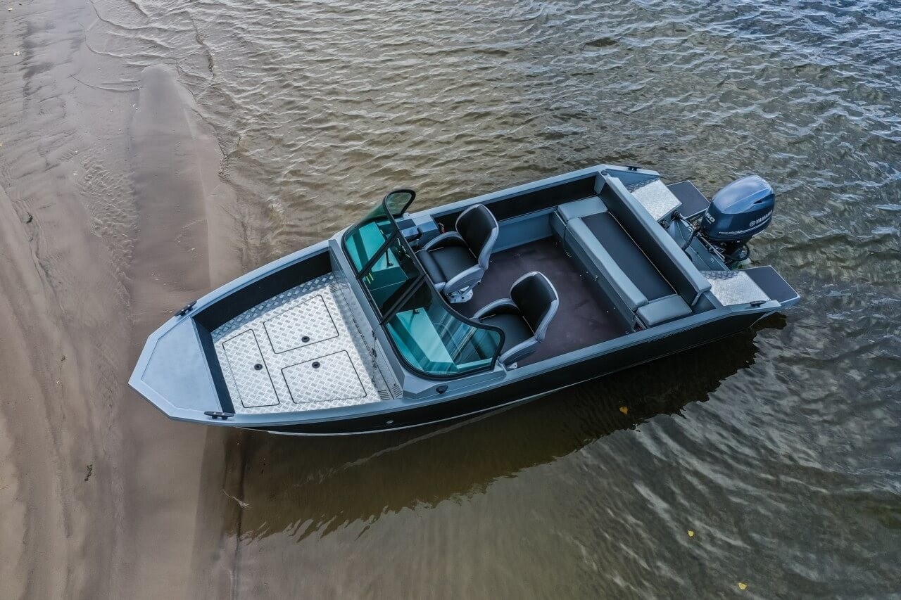 Volzhanka 50 Fish: узнать цену и характеристики катера Вы можете на ...