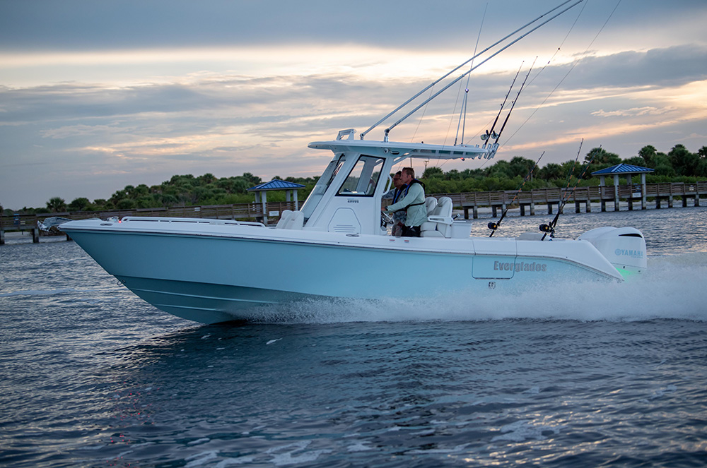 Everglades 295CC: Prices, Specs, Reviews and Sales Information - itBoat