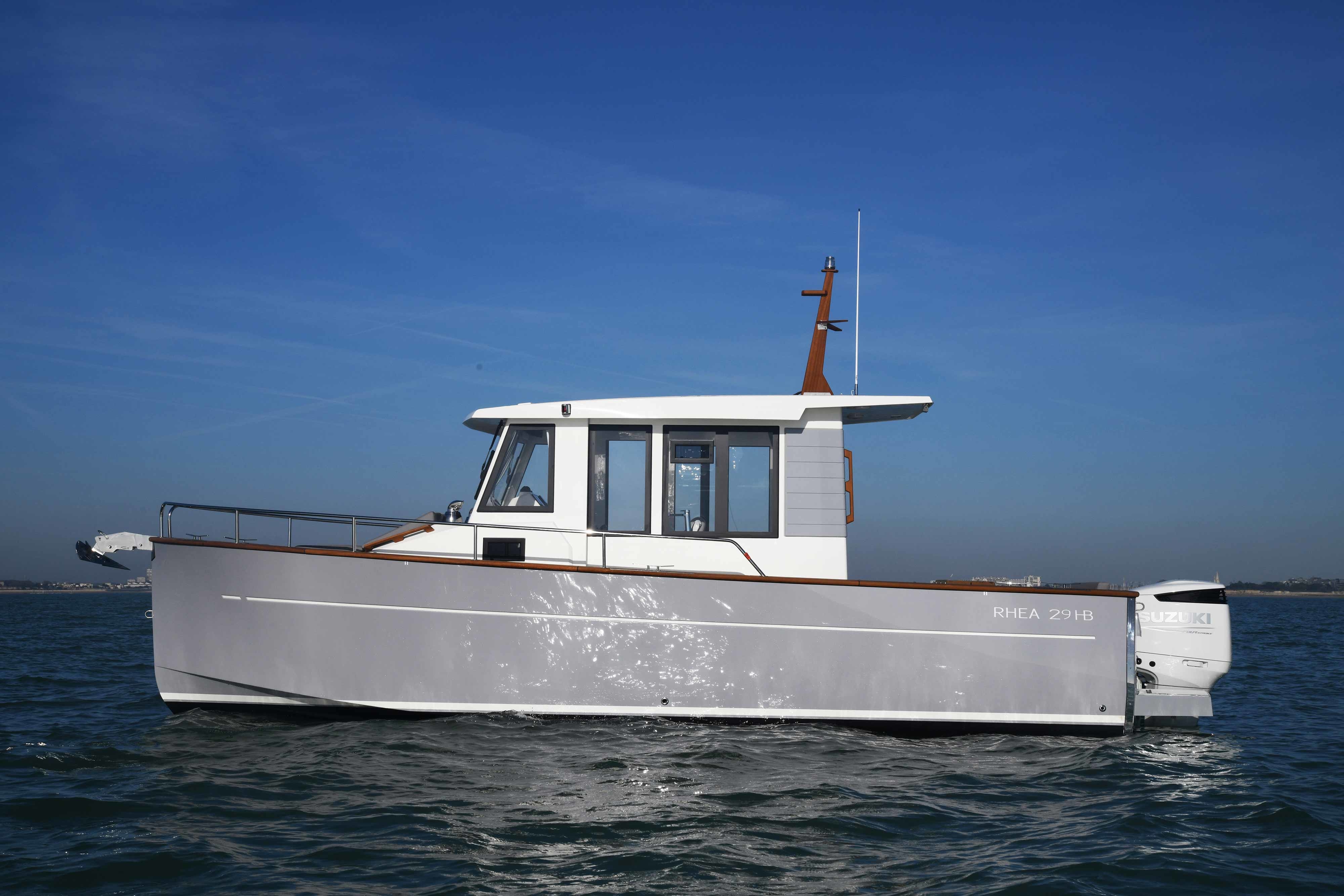 Rhea 29 HB Timonier: Prices, Specs, Reviews and Sales Information - itBoat