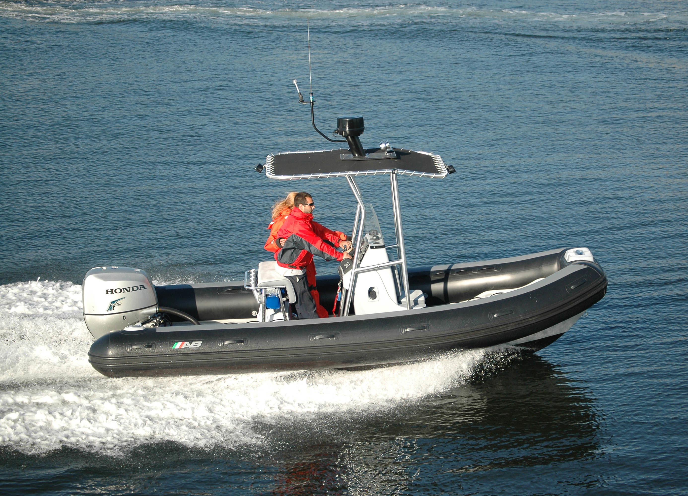 AB Inflatables Profile F 19: Prices, Specs, Reviews and Sales ...