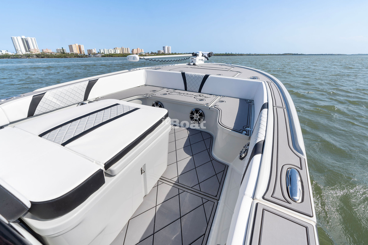 Canyon Bay 28h: Prices, Specs, Reviews and Sales Information - itBoat