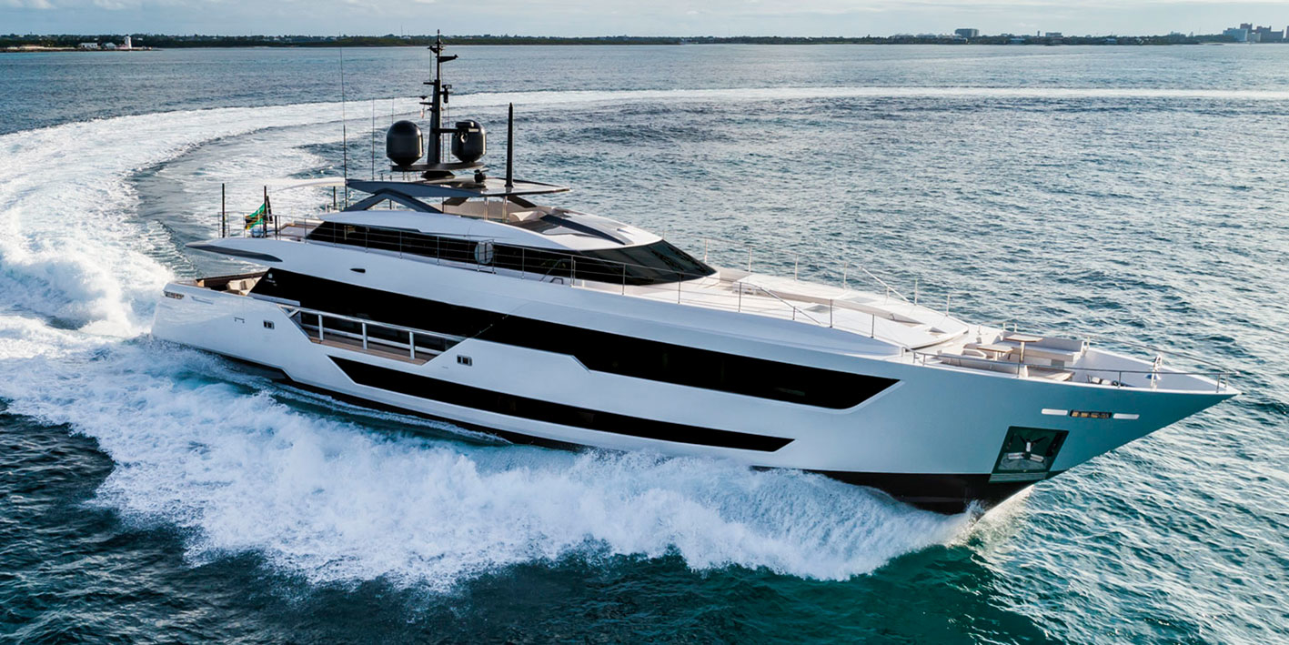 Best boats from 20 meters according to the FLIBS jury - Photo gallery ...