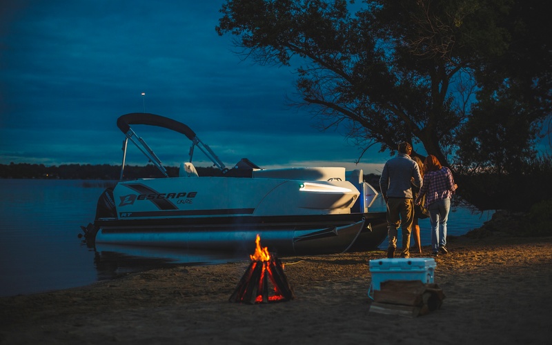 Godfrey XP 250: Prices, Specs, Reviews and Sales Information - itBoat