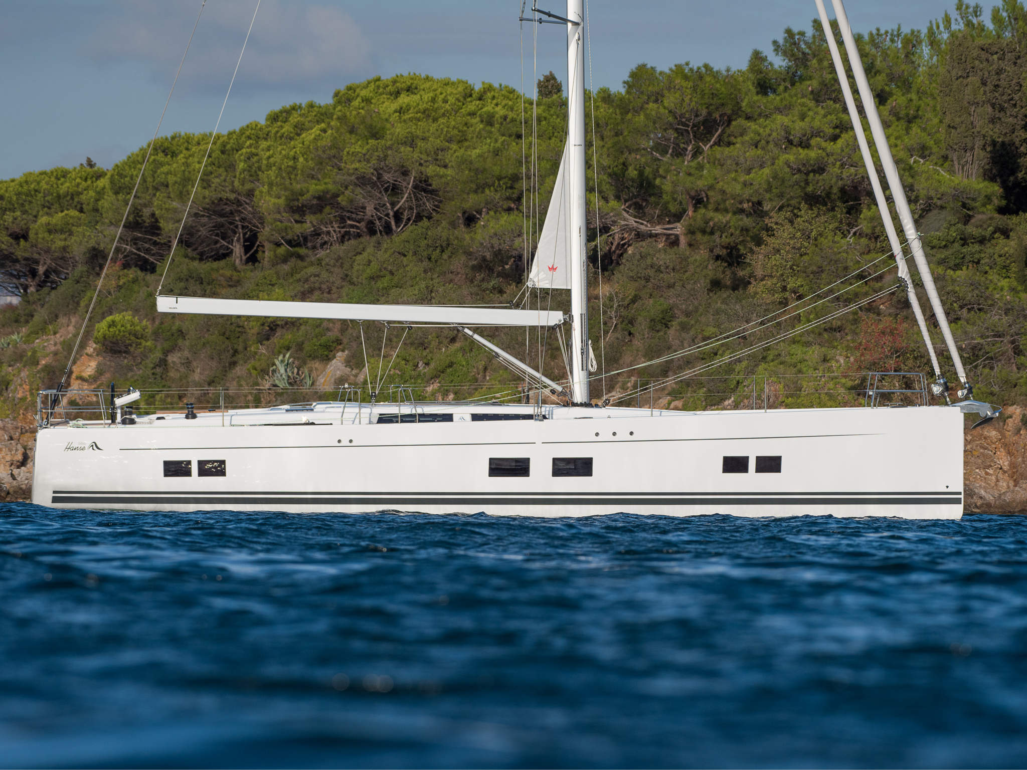 Hanse 588: Prices, Specs, Reviews and Sales Information - itBoat
