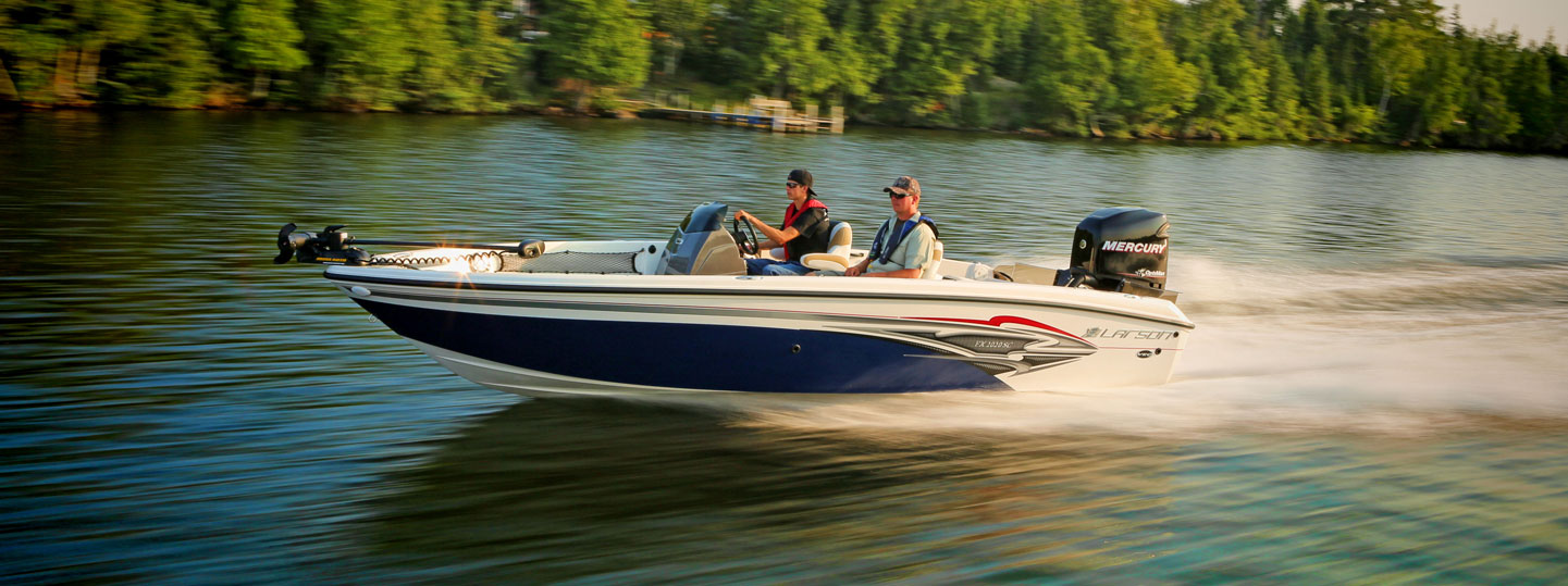 Larson FX 2020 Side Console: Prices, Specs, Reviews and Sales ...