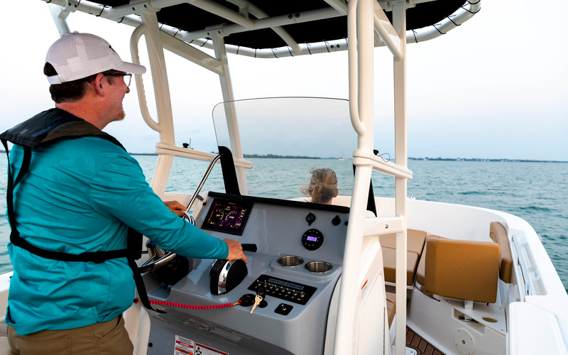 World Cat 230SD: Prices, Specs, Reviews and Sales Information - itBoat