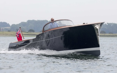 Spirit , Великобритания: Информация и модельный ряд моторных яхт ...