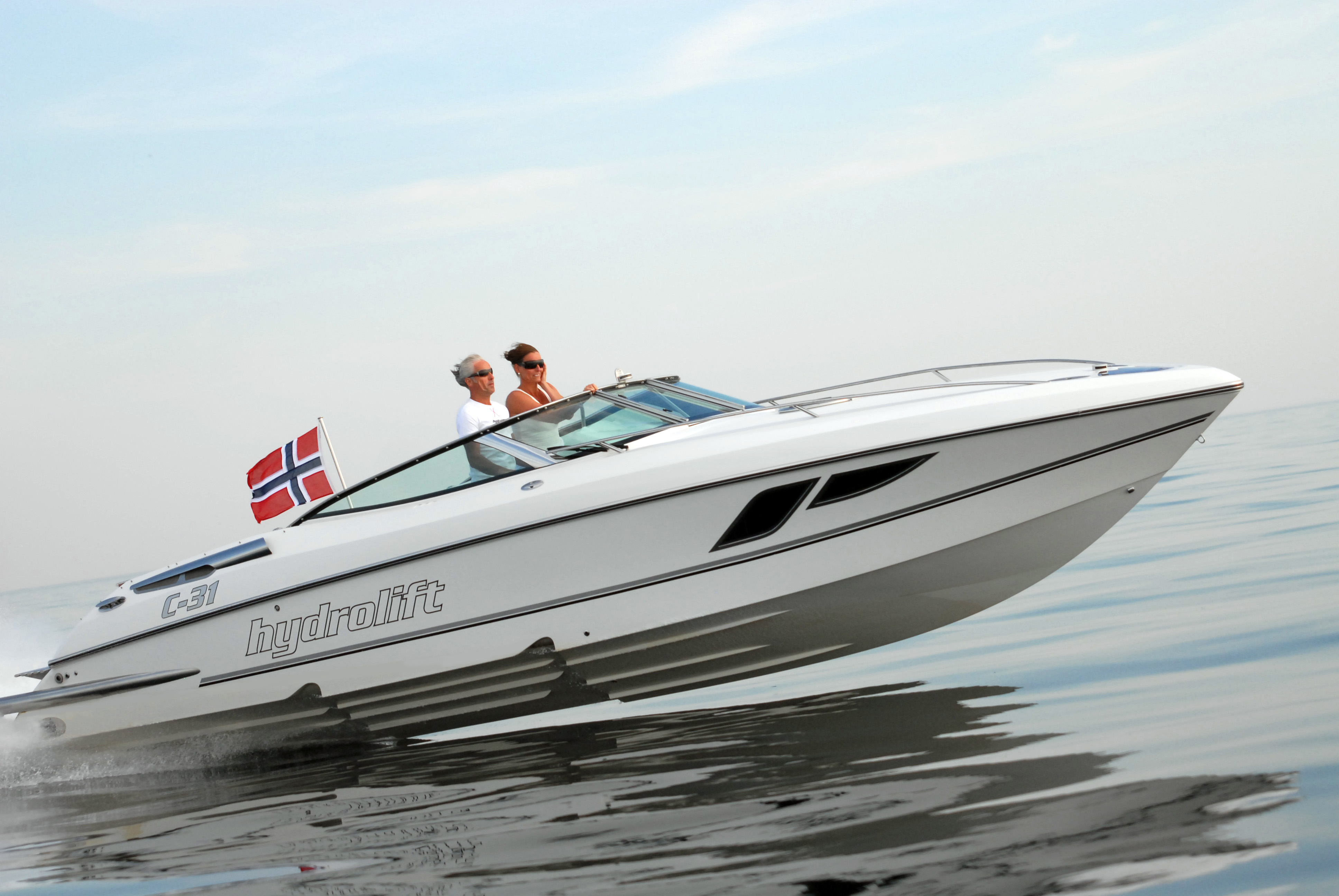 Hydrolift C-31: Prices, Specs, Reviews and Sales Information - itBoat