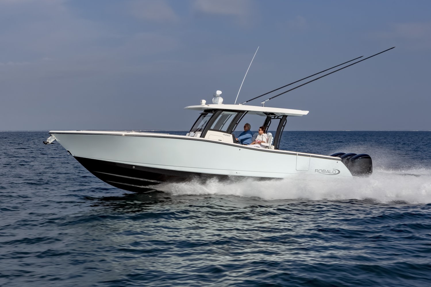 Robalo R360: Prices, Specs, Reviews and Sales Information - itBoat