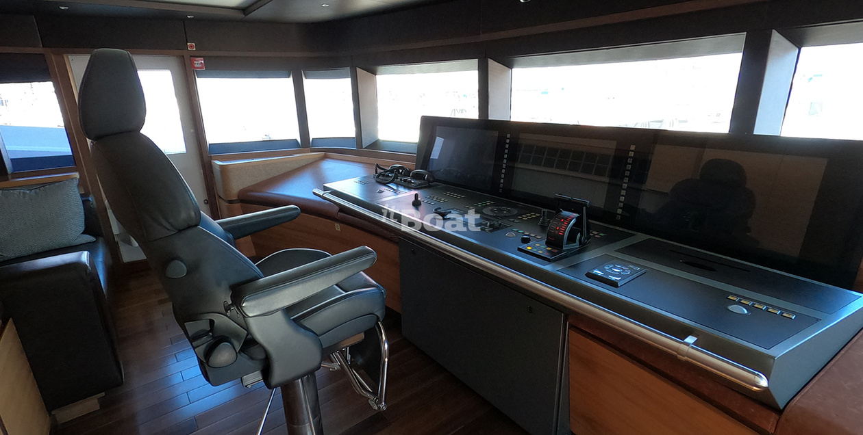 Gentech Navis One Superyacht: Features, Photos & Specifications - itBoat
