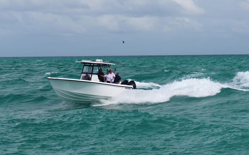 Reef Runner 280 Open: Prices, Specs, Reviews and Sales Information - itBoat