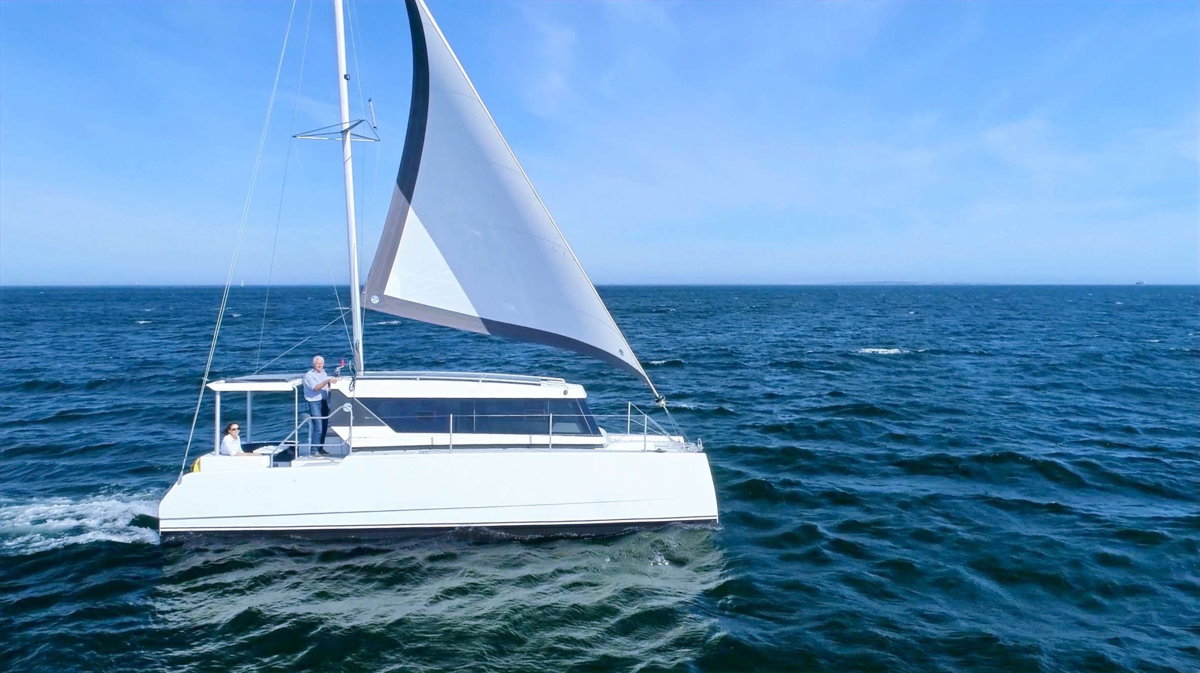 HopYacht 30: Prices, Specs, Reviews and Sales Information - itBoat