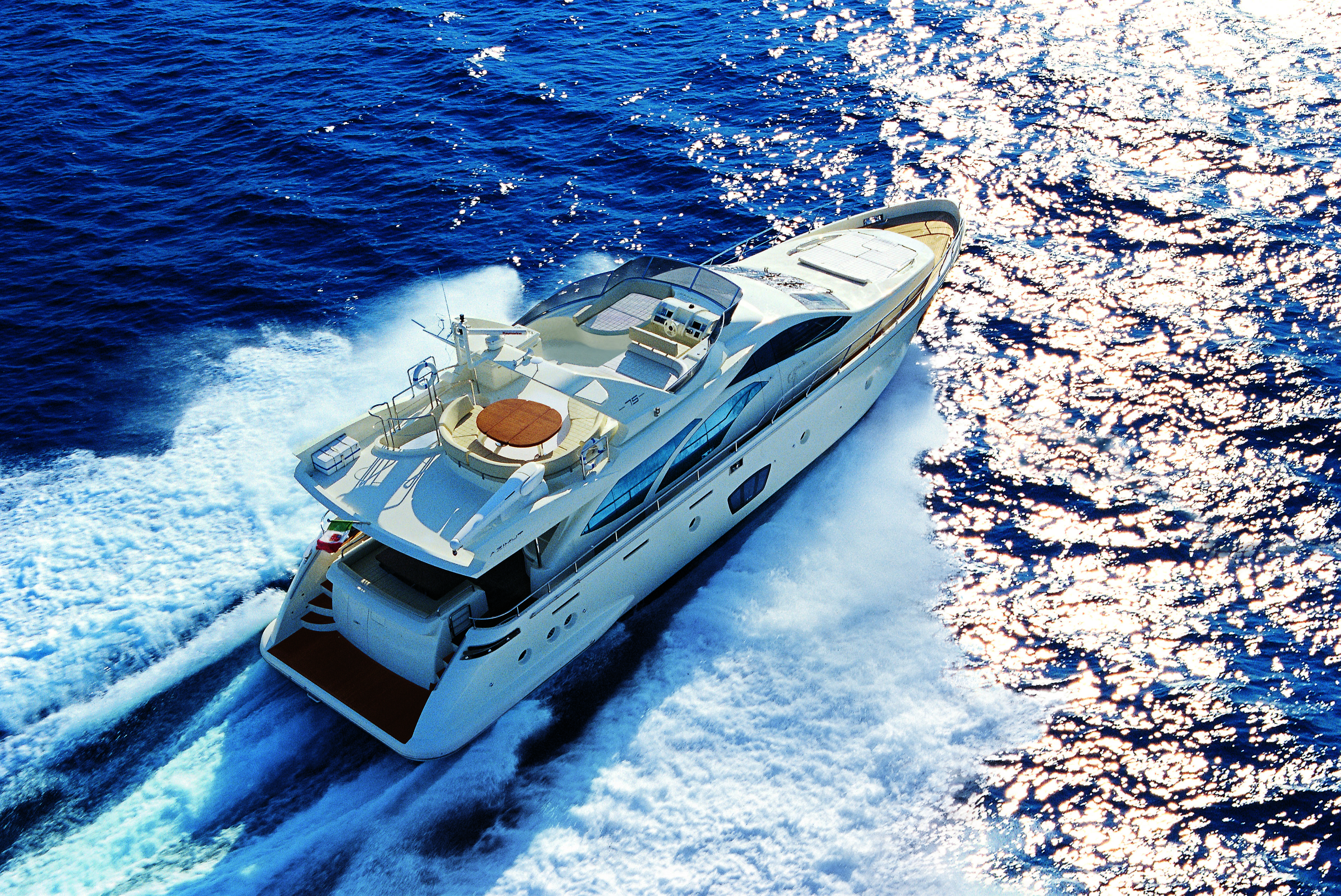 Azimut 75: Prices, Specs, Reviews and Sales Information - itBoat