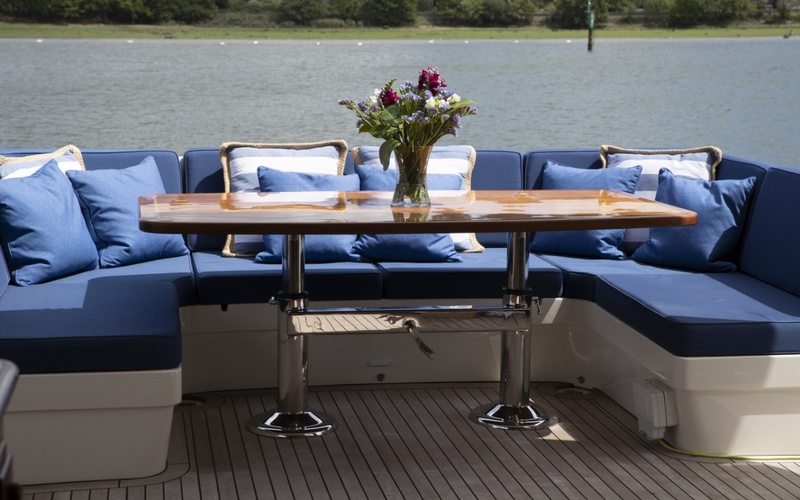 Azimut 83: Prices, Specs, Reviews and Sales Information - itBoat