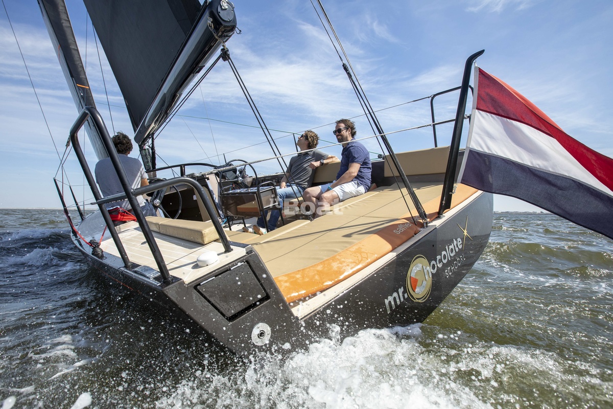 Saffier SE 37 Lounge: Prices, Specs, Reviews and Sales Information - itBoat