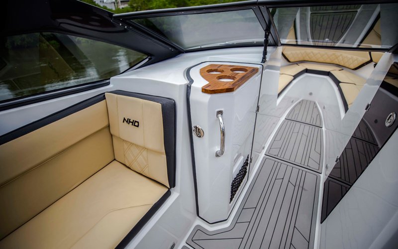 Cobalt R7 Surf: Prices, Specs, Reviews and Sales Information - itBoat